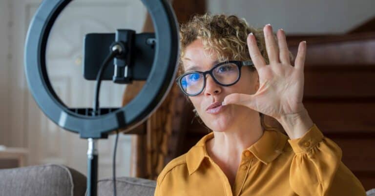 Make Short Videos Online for Big Impact: How I'm Using This New Trend